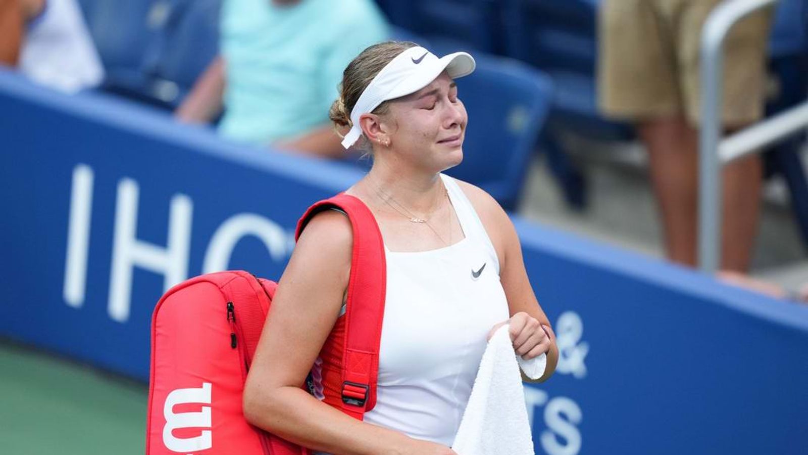 Amanda Anisimova takes indefinite break from tennis Amanda Anisimova takes indefinite break from tennis